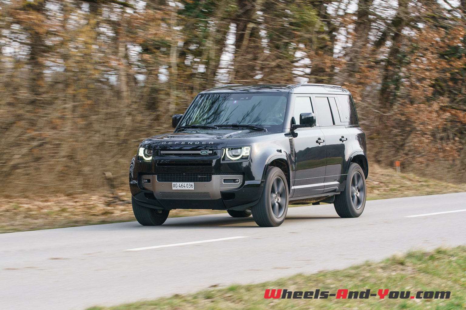 Essai – Land Rover Defender 110 P400e : Plus bobo qu’écolo ! – wheels ...