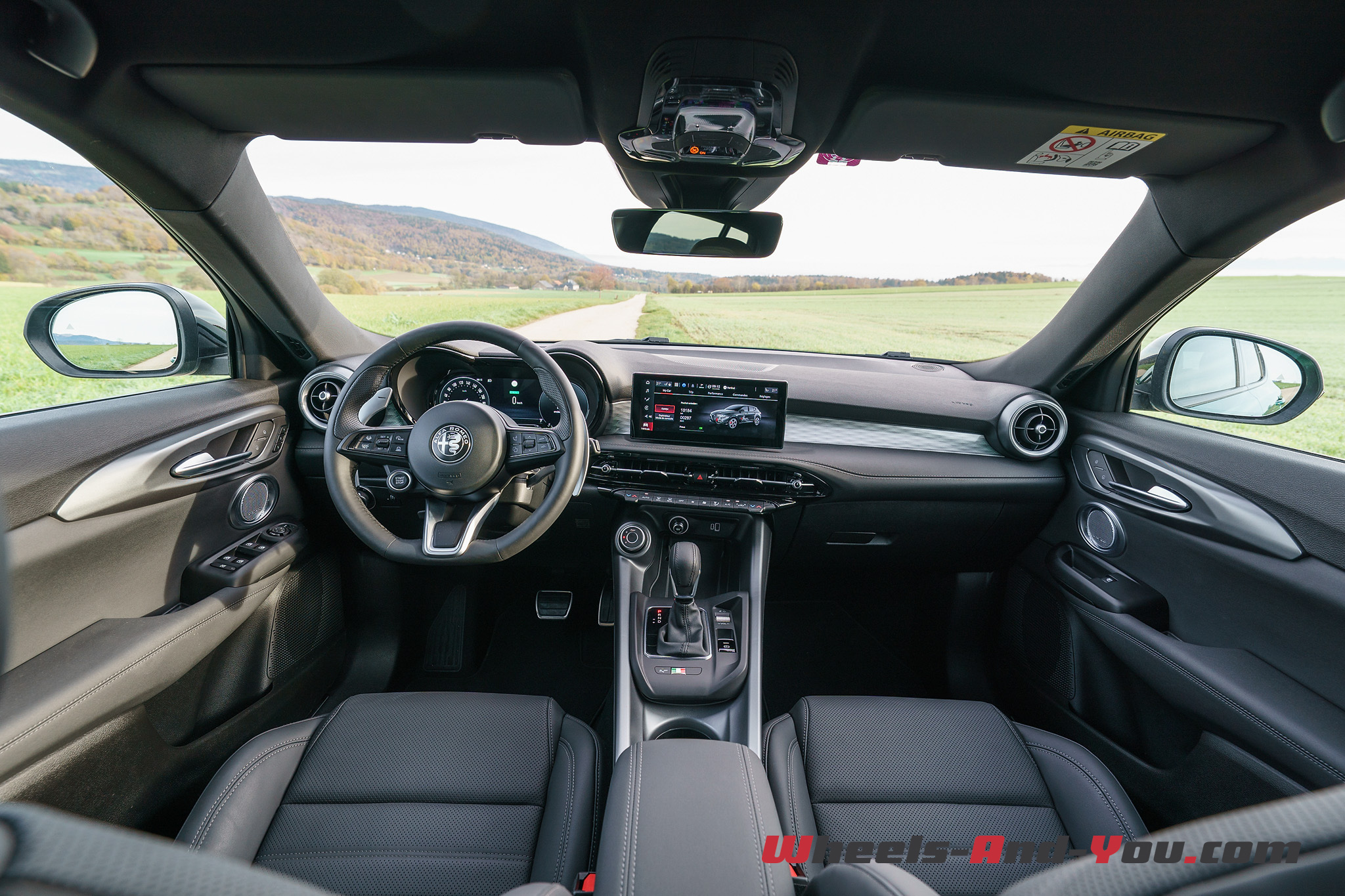 Essai – Alfa Romeo Tonale : Mise-t-il tout sur son physique ? – wheels ...