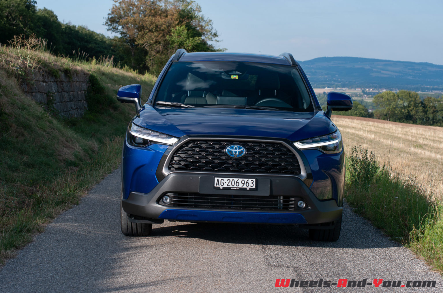 Essai – Toyota Corolla Cross 2.0 VVT-i Hybrid : Une Corolla sauce SUV ...