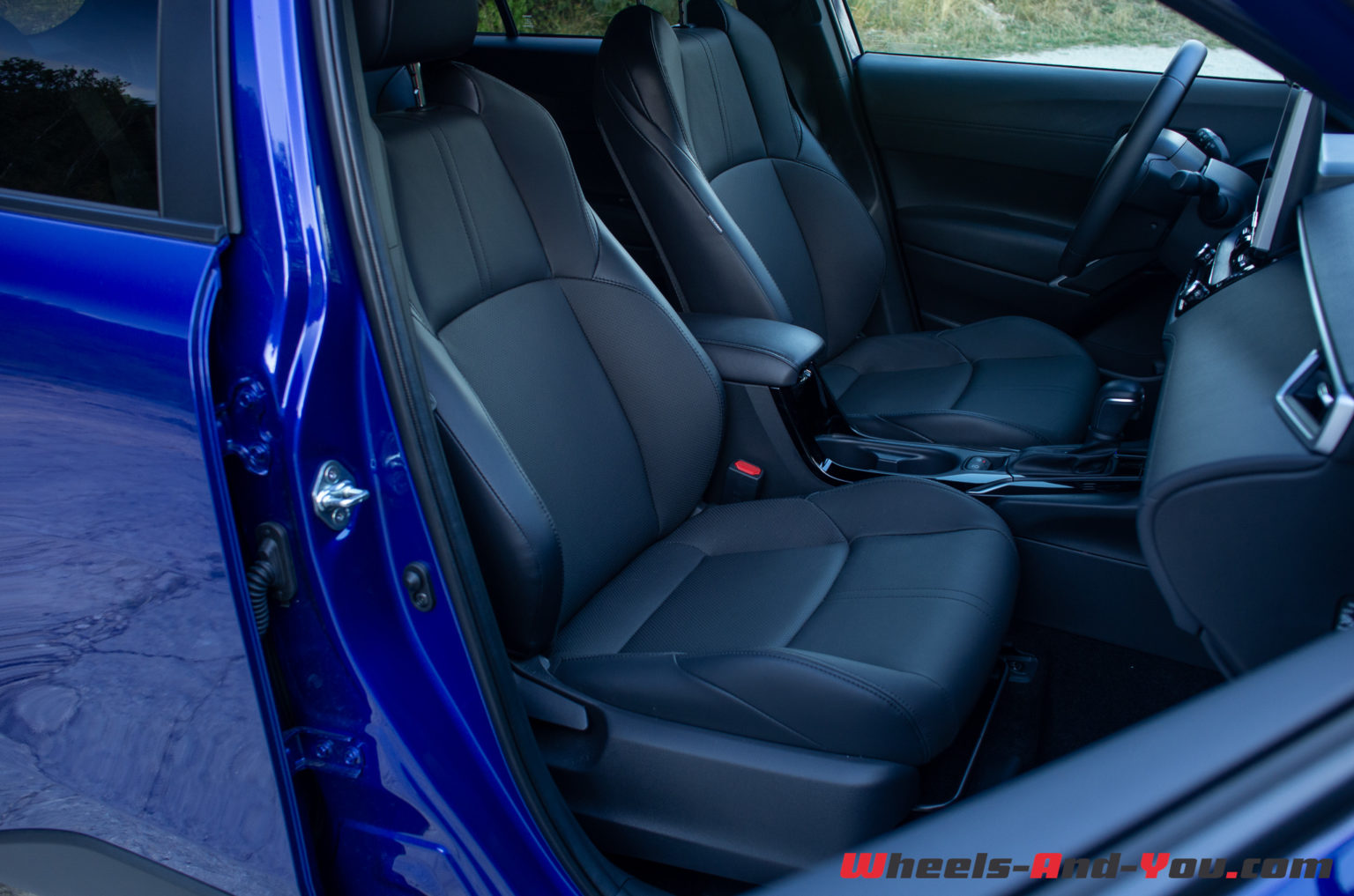 Essai – Toyota Corolla Cross 2.0 VVT-i Hybrid : Une Corolla sauce SUV ...