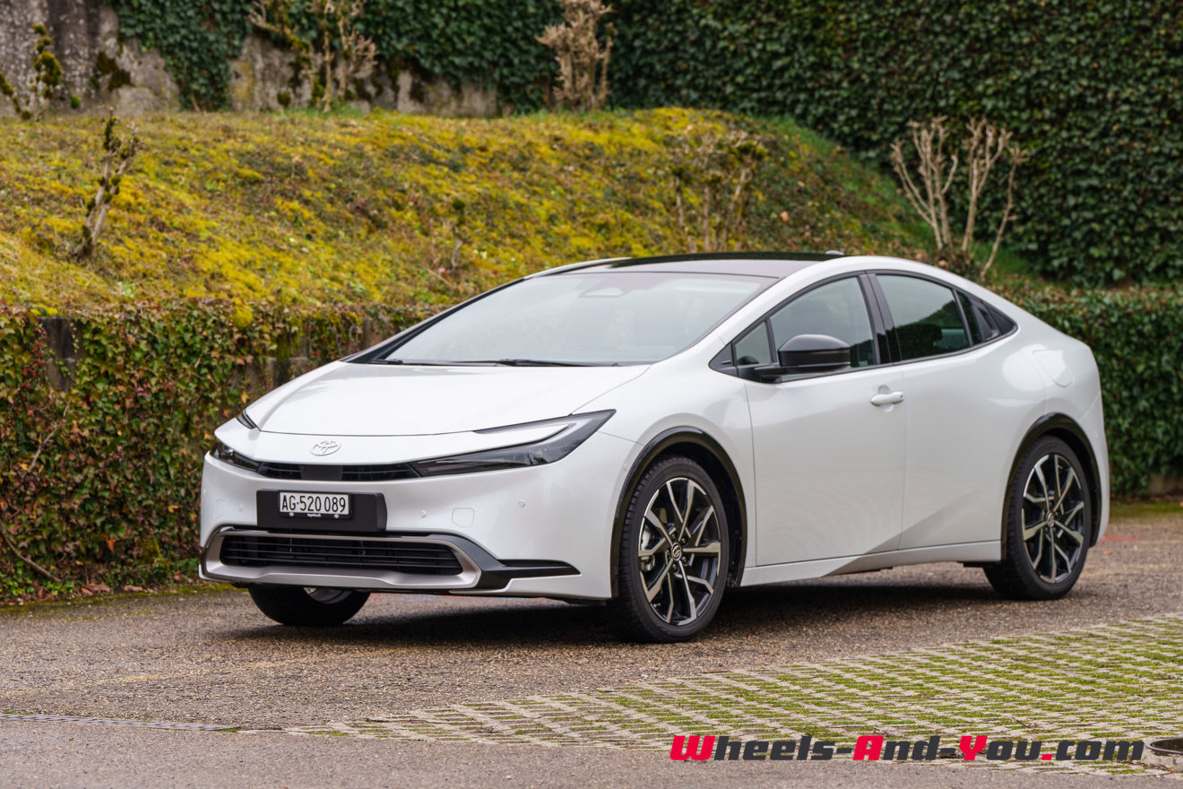 Essai – Toyota Prius PHEV : Un repositionnement globalement réussi ...