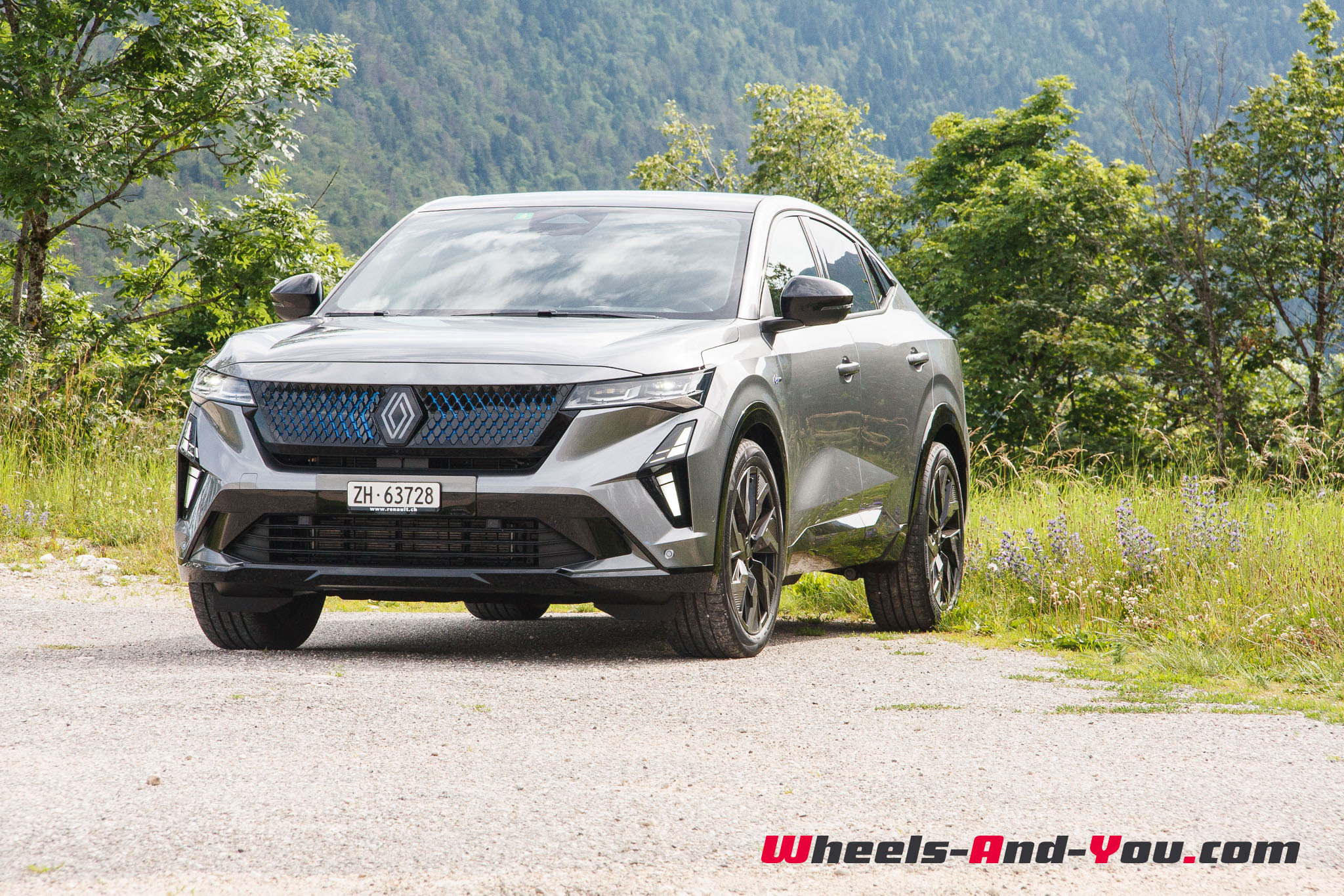 Essai – Renault Rafale E-Tech Hybrid 200 : Un bel envol – wheels-and ...