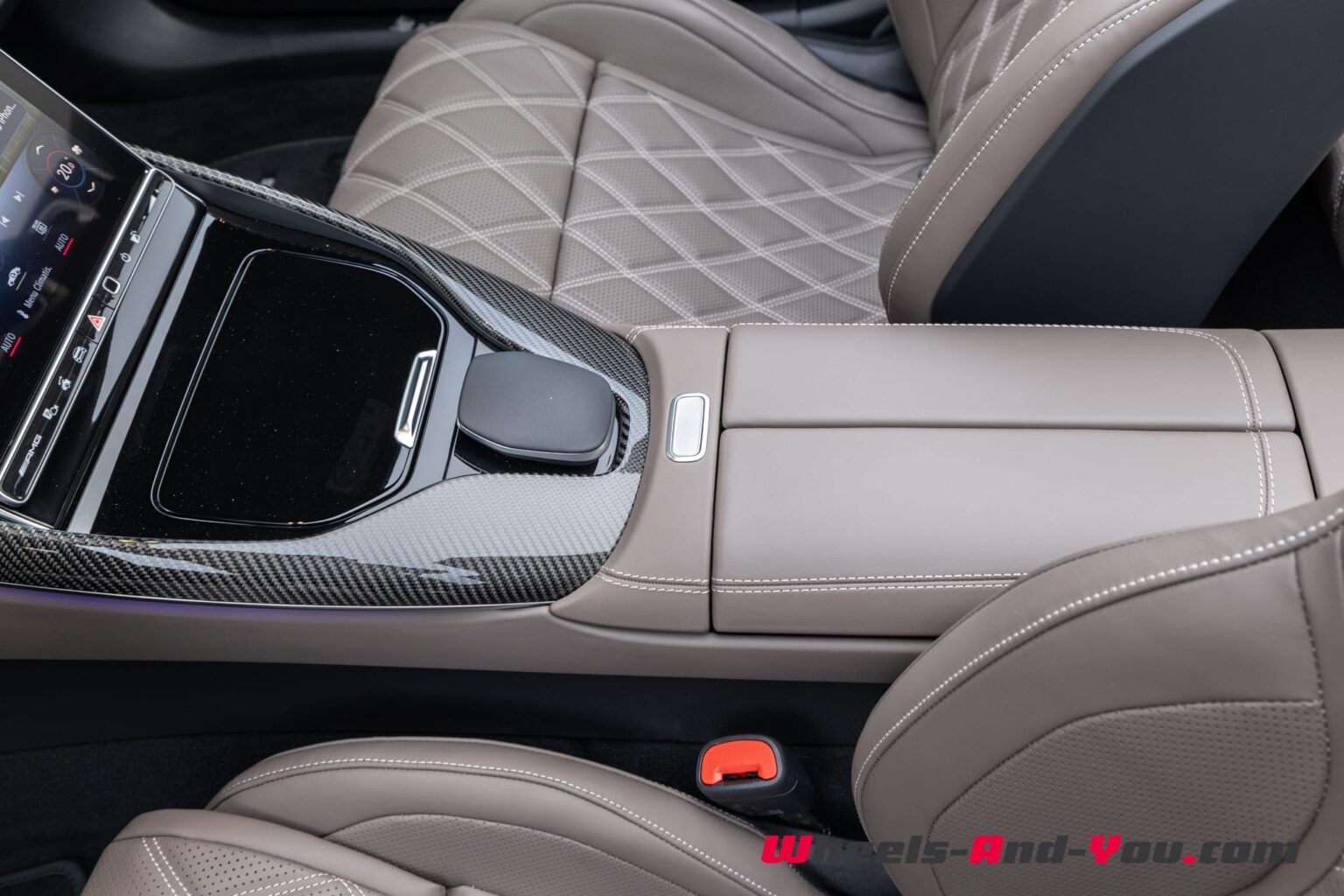 Essai – Mercedes-AMG SL 63 S E Performance : En rupture avec ses ...